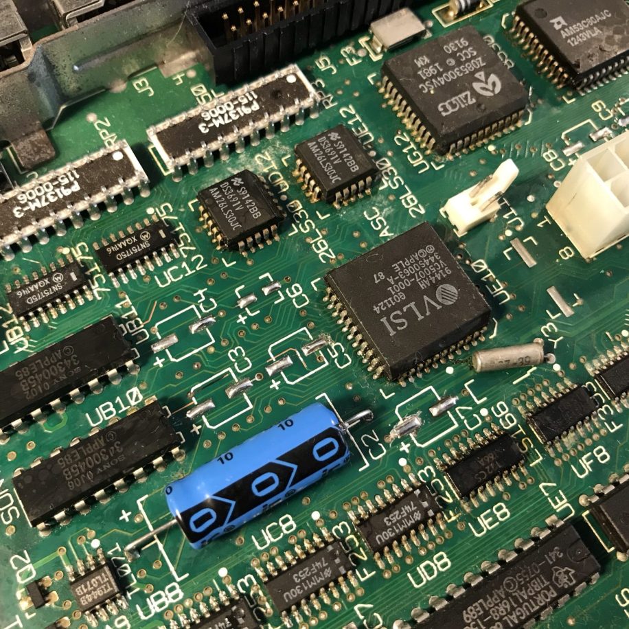 Macintosh SE/30 Recapping Service - RetroPassion Ltd