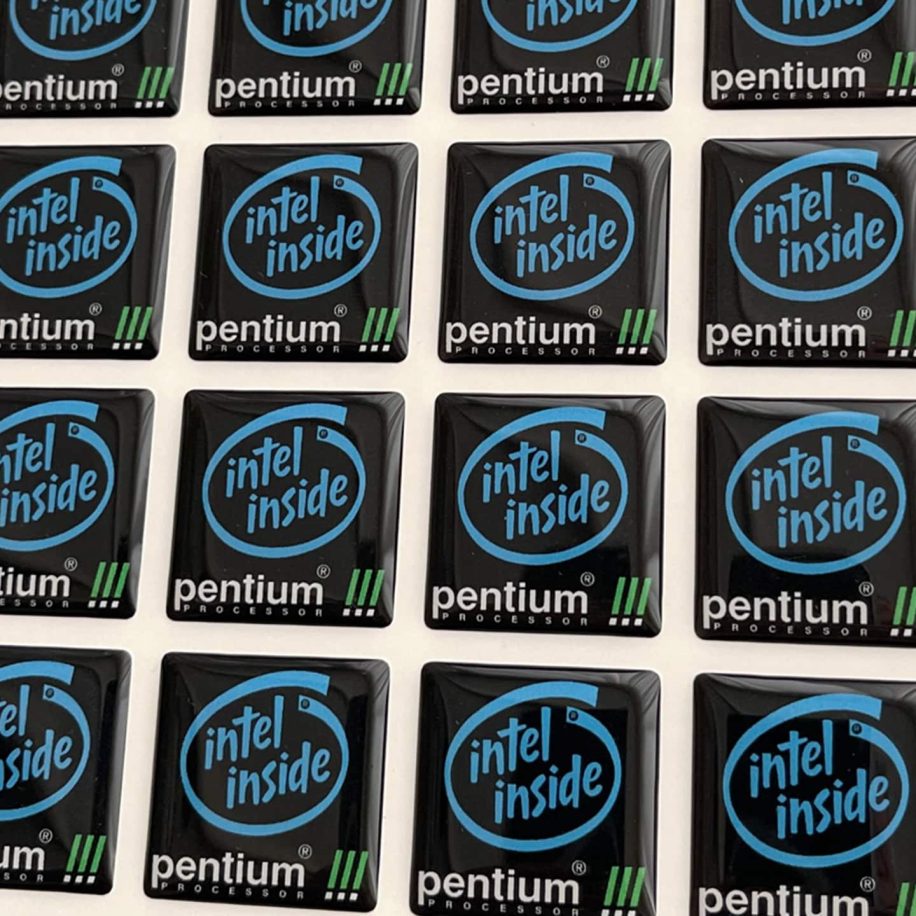 Intel Pentium III PC Case Badge Black - RetroPassion Ltd